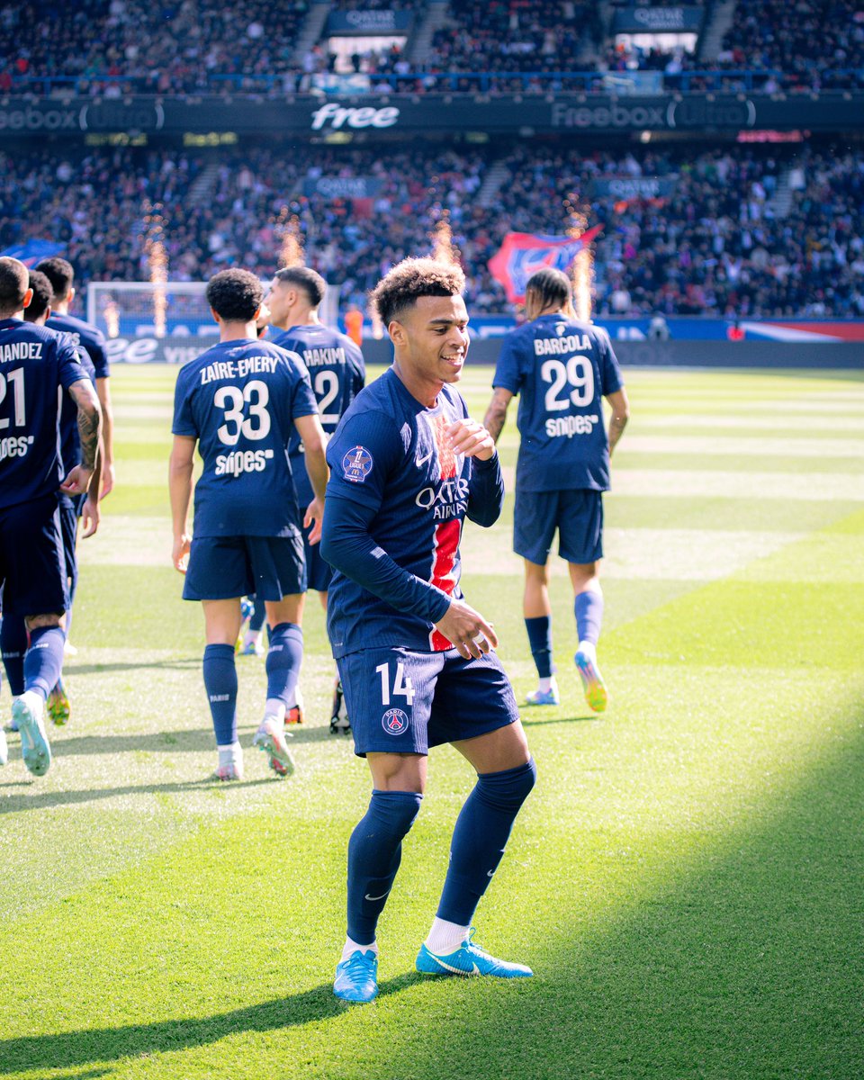 19-Year-Old PSG Forward Désiré Doué Scores 11 Goals, Draws Manchester ...