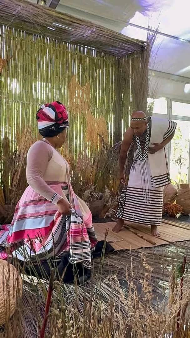 Anele Mdoda Marries Xhosa Prince Bonelela James in Traditional AbaThembu Ceremony | DeepNewz ...