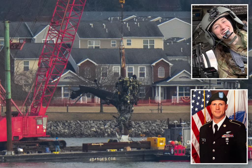 Army Black Hawk Pilot's Fatal Error Leads to 67 Deaths in Collision ...