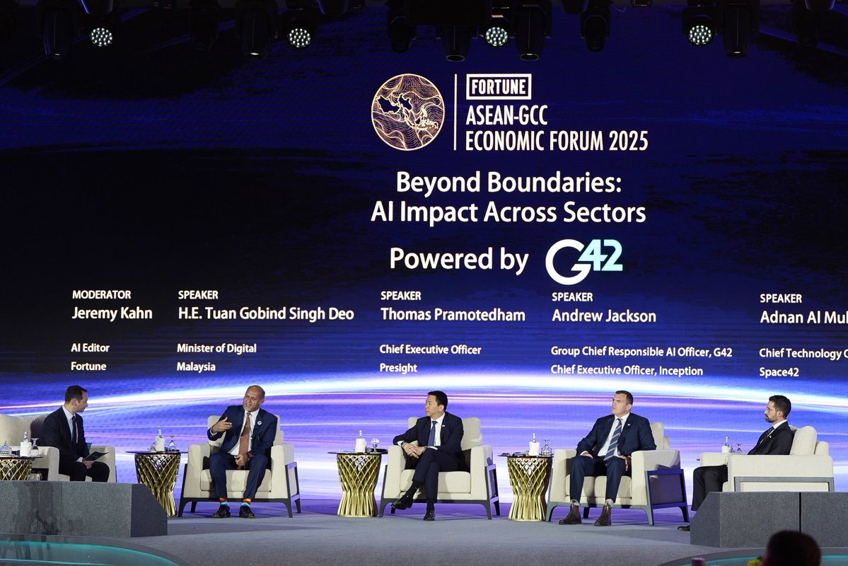 ASEAN, China, Gulf States Launch $25 Trillion Bloc at First Trilateral ...