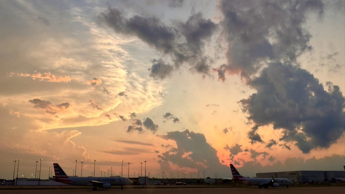 Baseball-Sized Hailstorm with Supercell Structure Hits Western Fort ...