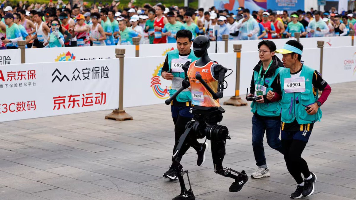 Boston Dynamics and NVIDIA Showcase DextrAH-RGB; XPeng Debuts Humanoid Robot Iron at Auto ...