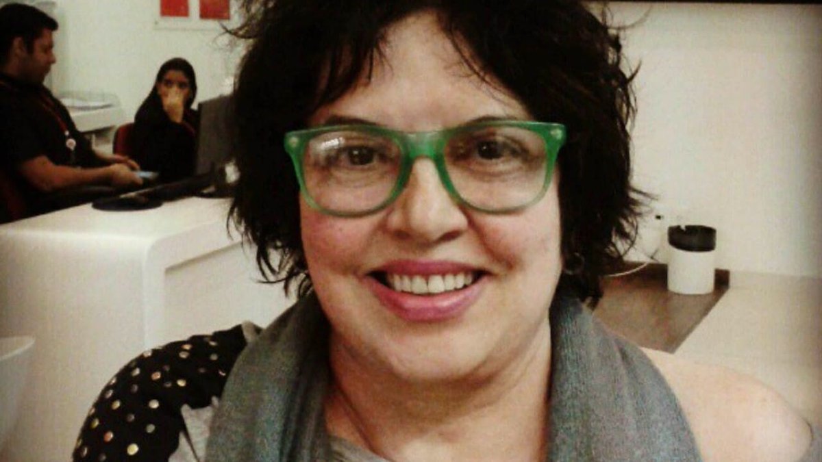 Brazilian Actress Lúcia Alves of 'O Cravo e a Rosa' Intubated and ...