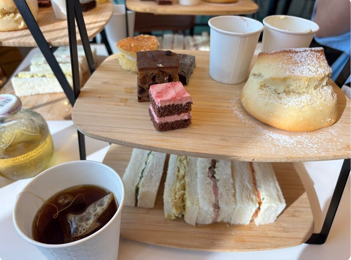 British Pavilion’s 5,000-Yen Afternoon Tea with Single Scone and Paper ...