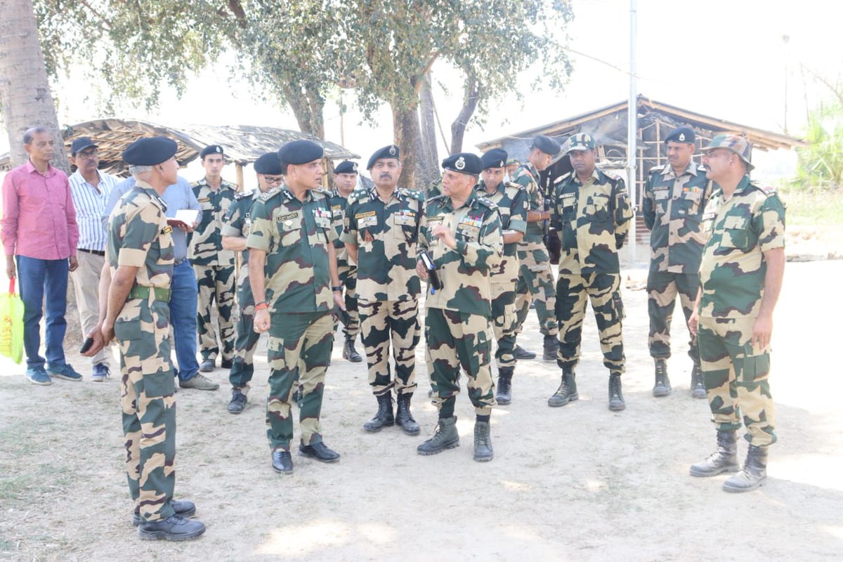 BSF and BGB Exchange Sweets at Fulbari on India-Bangladesh Border for ...