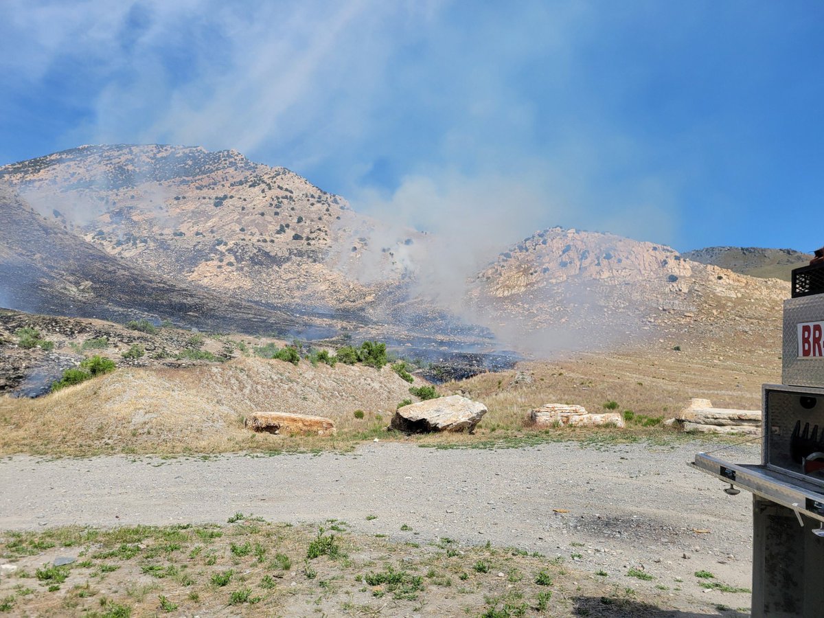 California, Utah Hit by Multiple Wildfires Including 130-Acre Loop ...