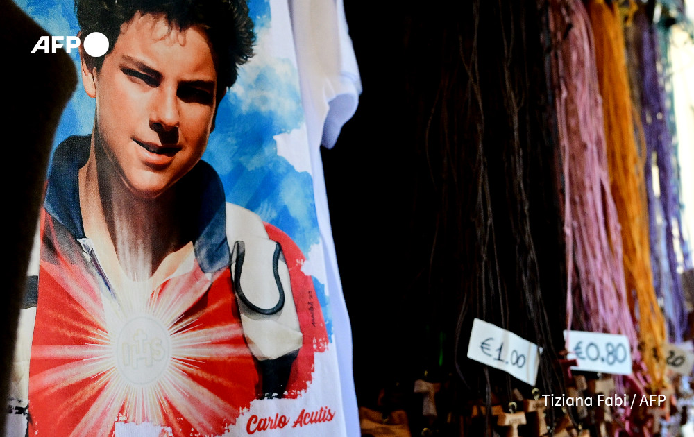 Carlo Acutis, Who Died at 15, Set to Become First Millennial Saint with ...