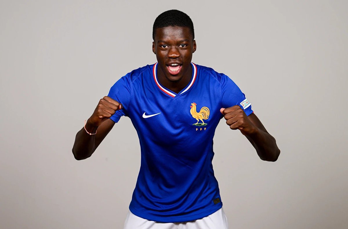 Chelsea Signs 19-Year-Old Mamadou Sarr From Strasbourg for €20 Million ...
