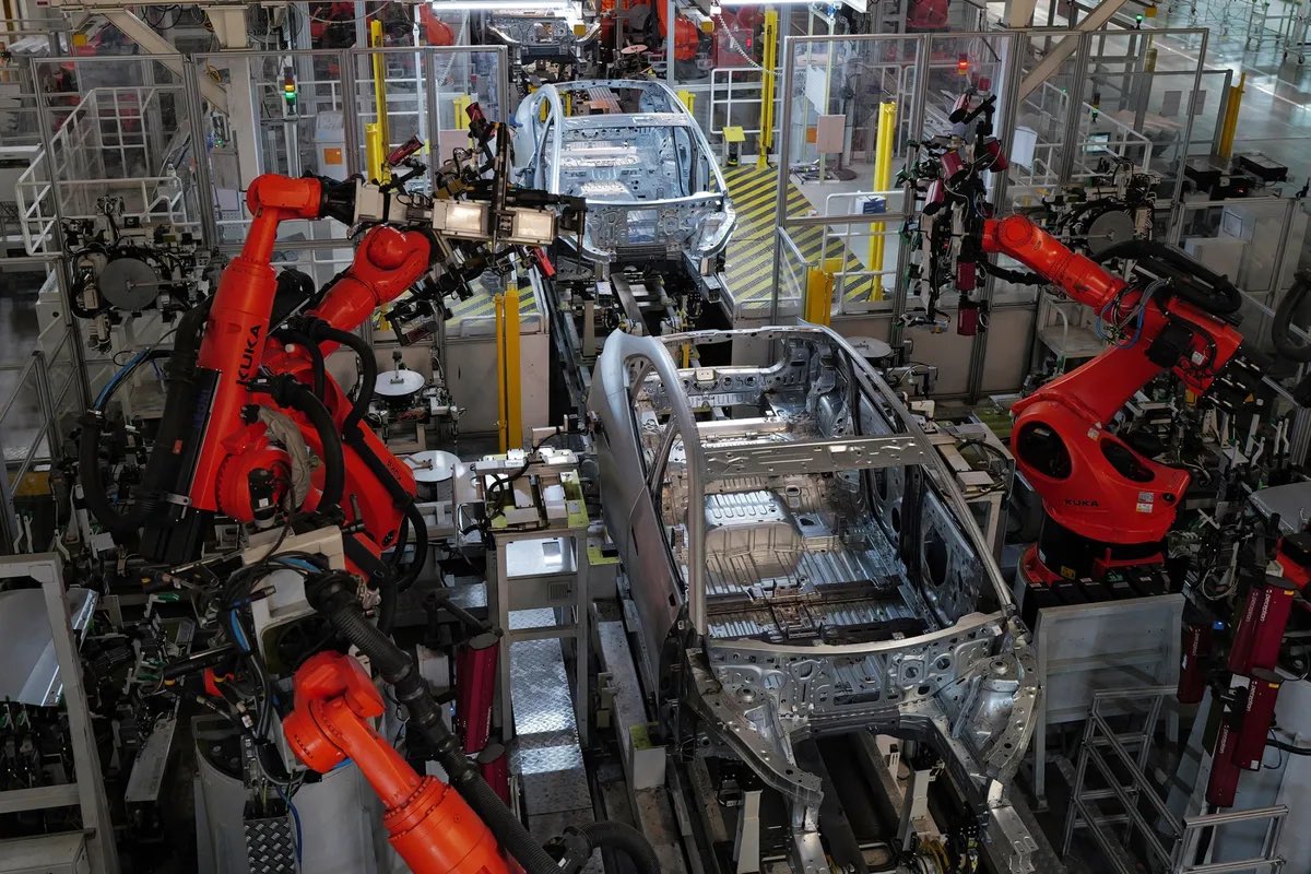 China Plans New High-Tech Manufacturing Push, Aims for 40% GDP Share ...