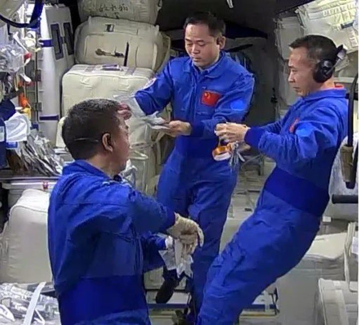 Chinese Scientists Discover Niallia tiangongensis on Tiangong Space ...