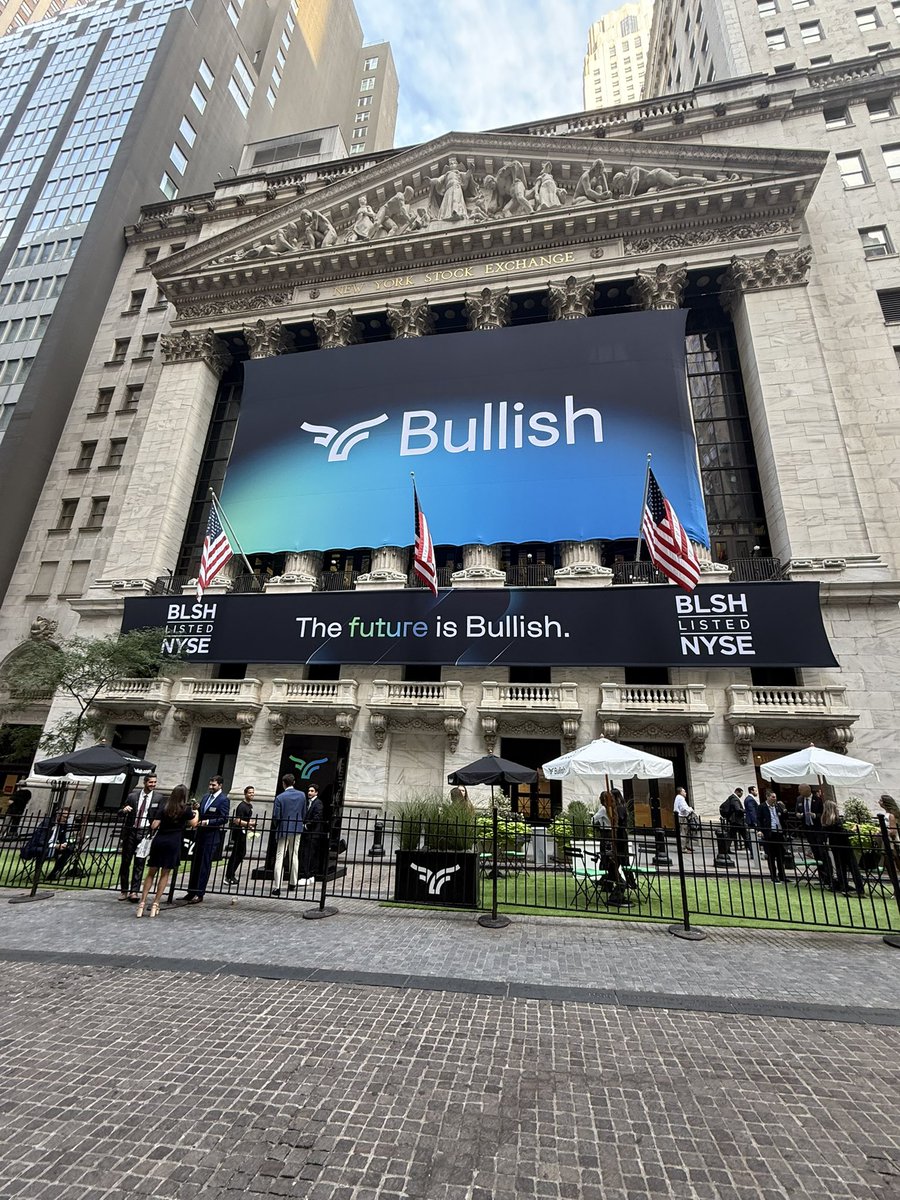 Crypto Exchange Bullish Raises $1.1 Billion in Upsized NYSE IPO ...