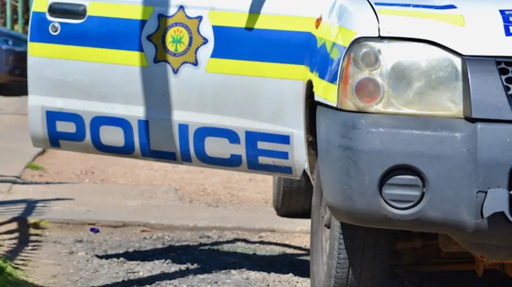 Eastern Cape Police Kill Taxi Boss Yelelo, Five Others in R61 Shootout ...