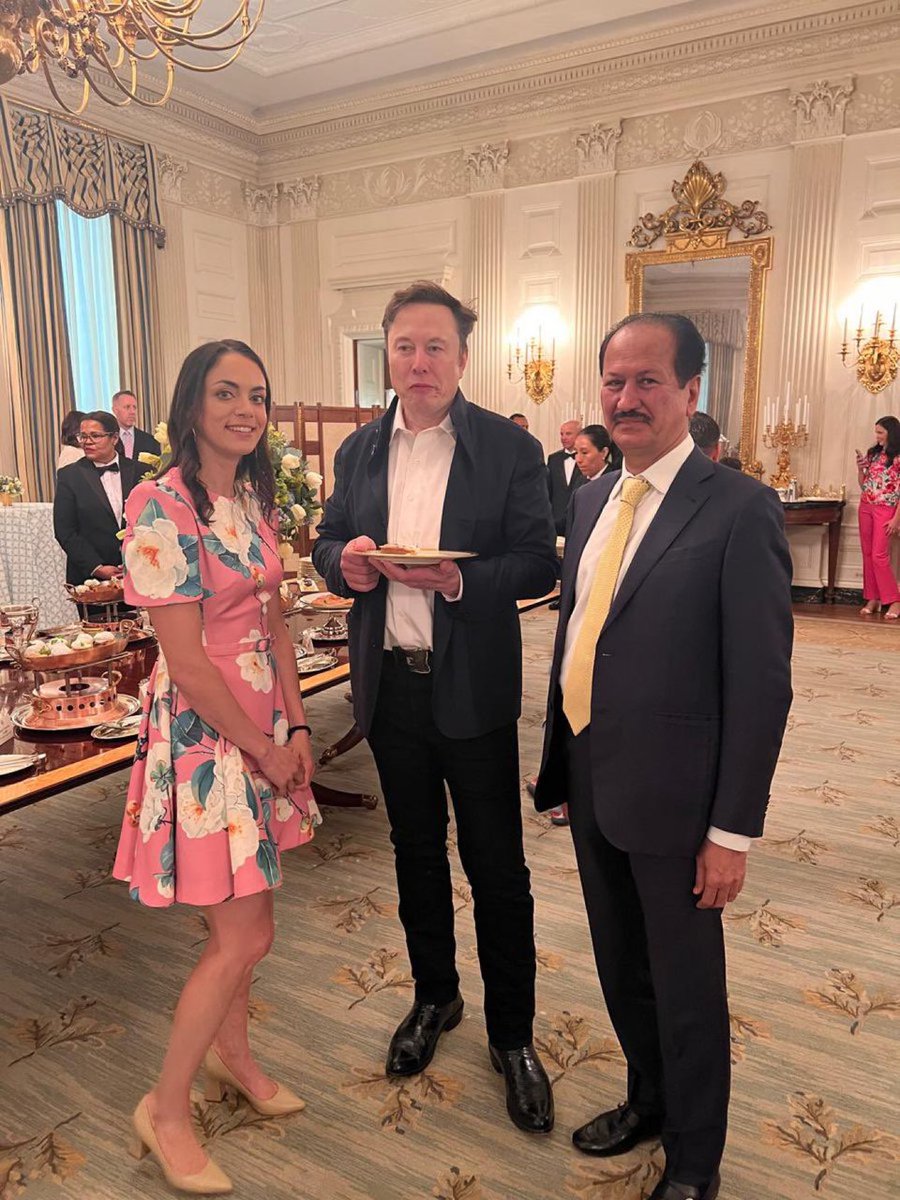 Elon Musk and Donald Trump Spend Easter Weekend Golfing and Lunching ...