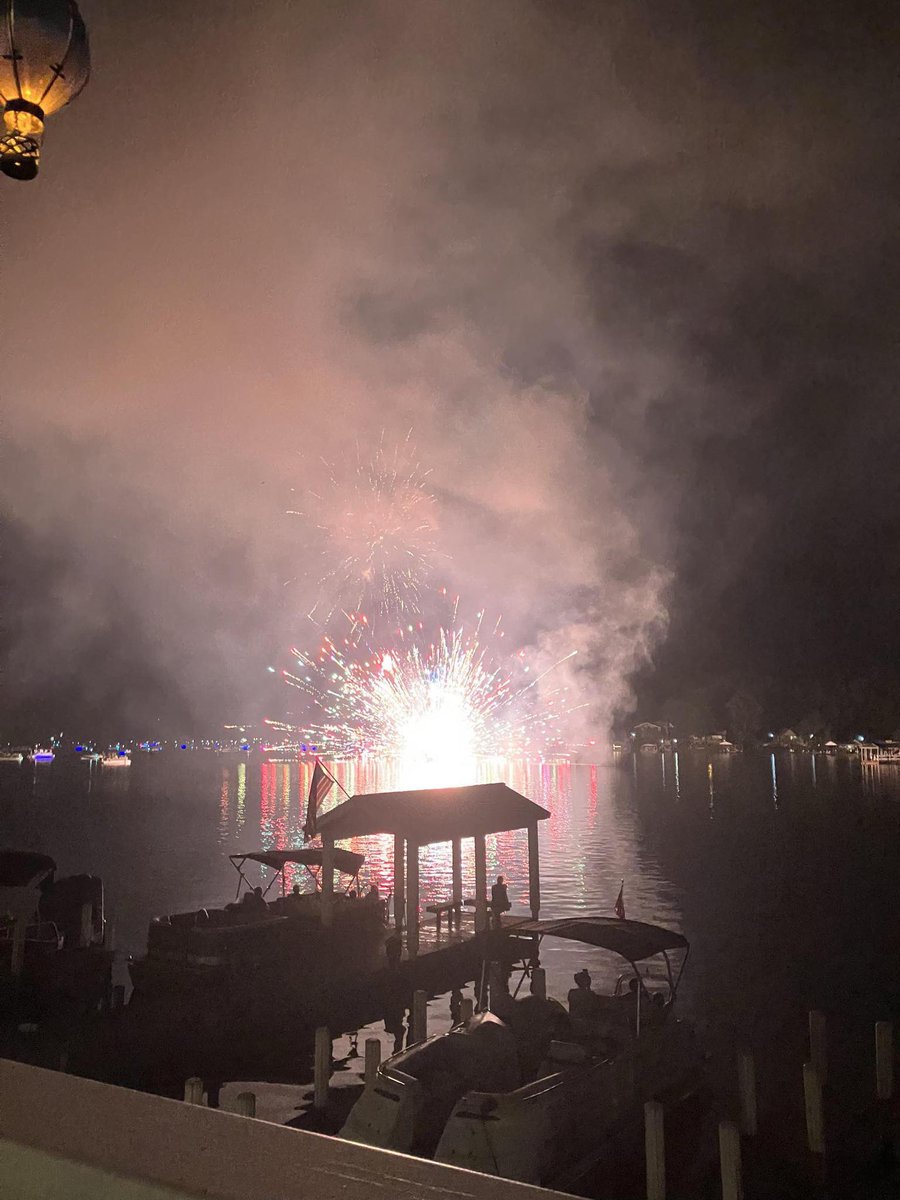 Fireworks Explosion at Alabama’s Lake Martin Injures Dozens, Triggers ...