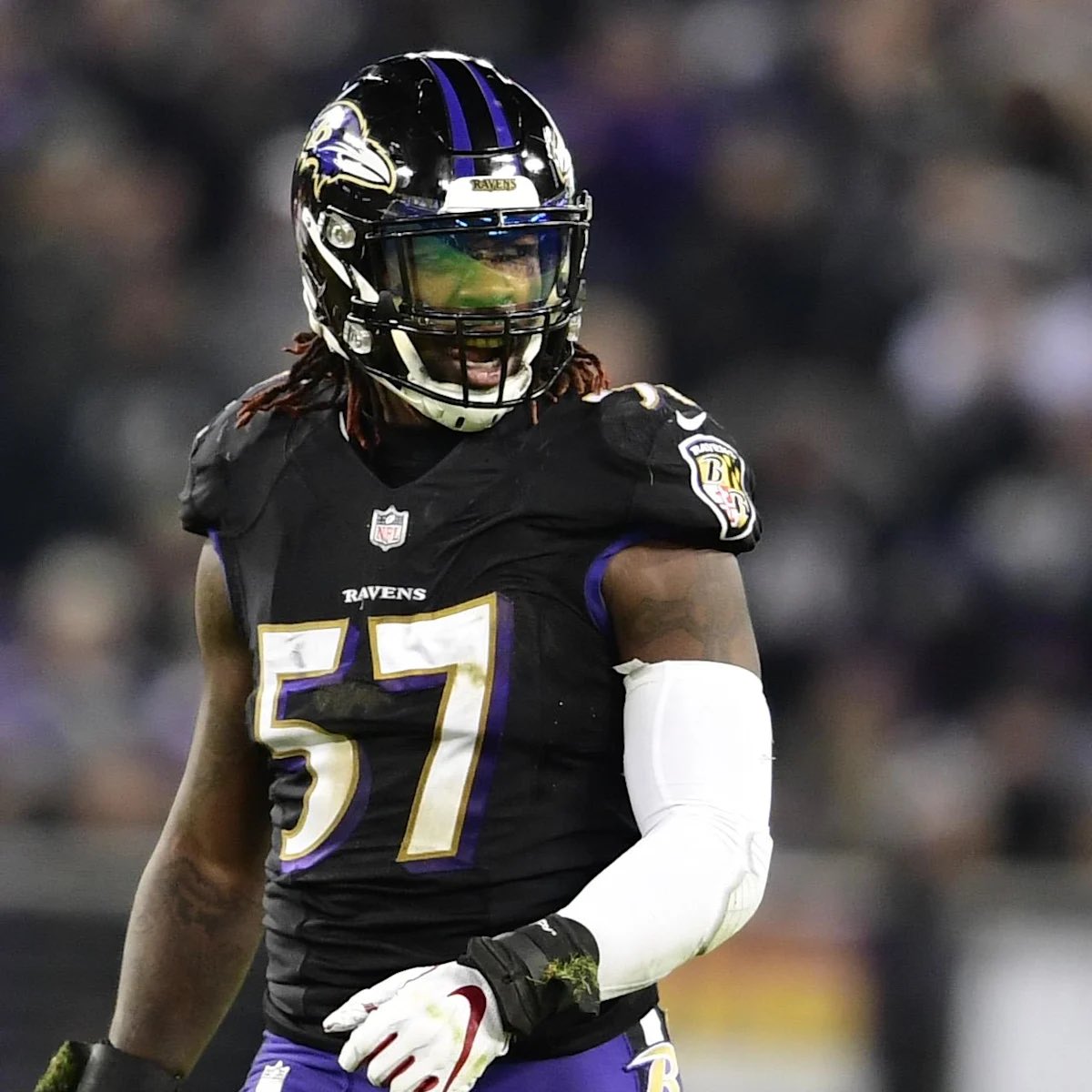 Five-Time Pro Bowl Linebacker C.J. Mosley Retires at 33 | DeepNewz NFL