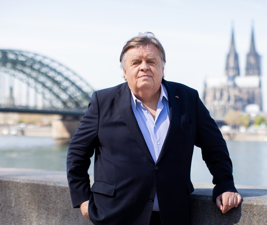 Former RTL Chief Helmut Thoma, Key Figure in German Private TV Success ...