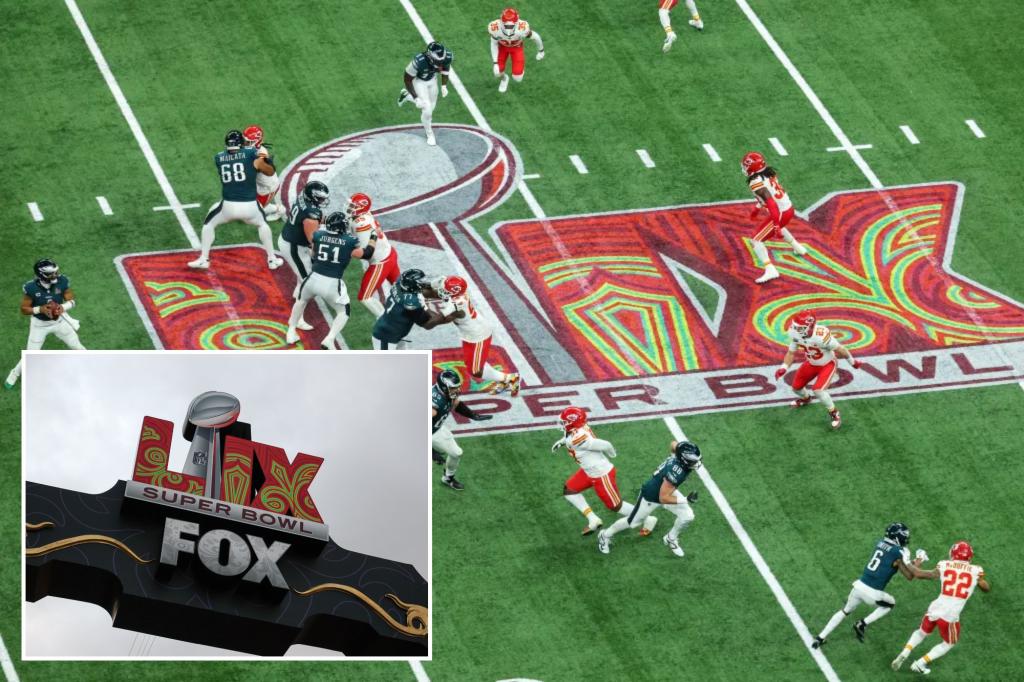 Fox Corp. Launches Fox One Before NFL, College Football Seasons ...