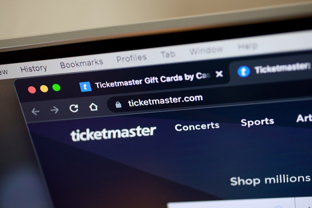 FTC 'Junk Fee' Rule Takes Effect May 12; Ticketmaster and Hotels Must ...