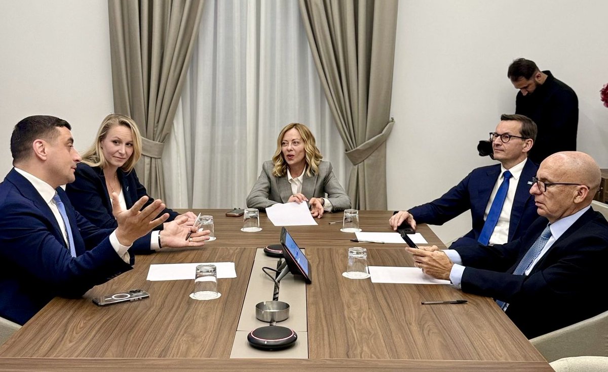 Giorgia Meloni Meets Romanian Election Winner George Simion, Marion ...