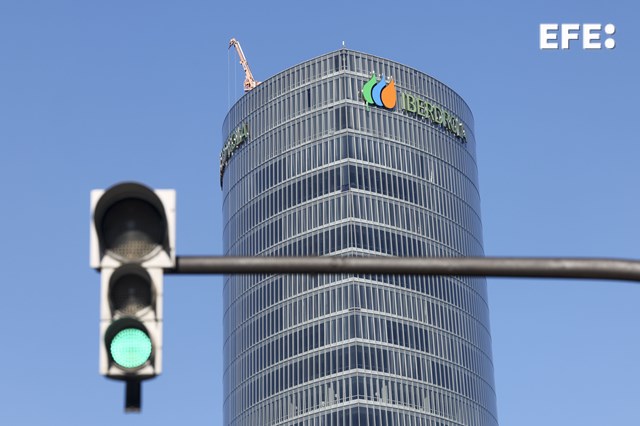 Iberdrola Elevates US Chief Pedro Azagra to CEO | DeepNewz Spain