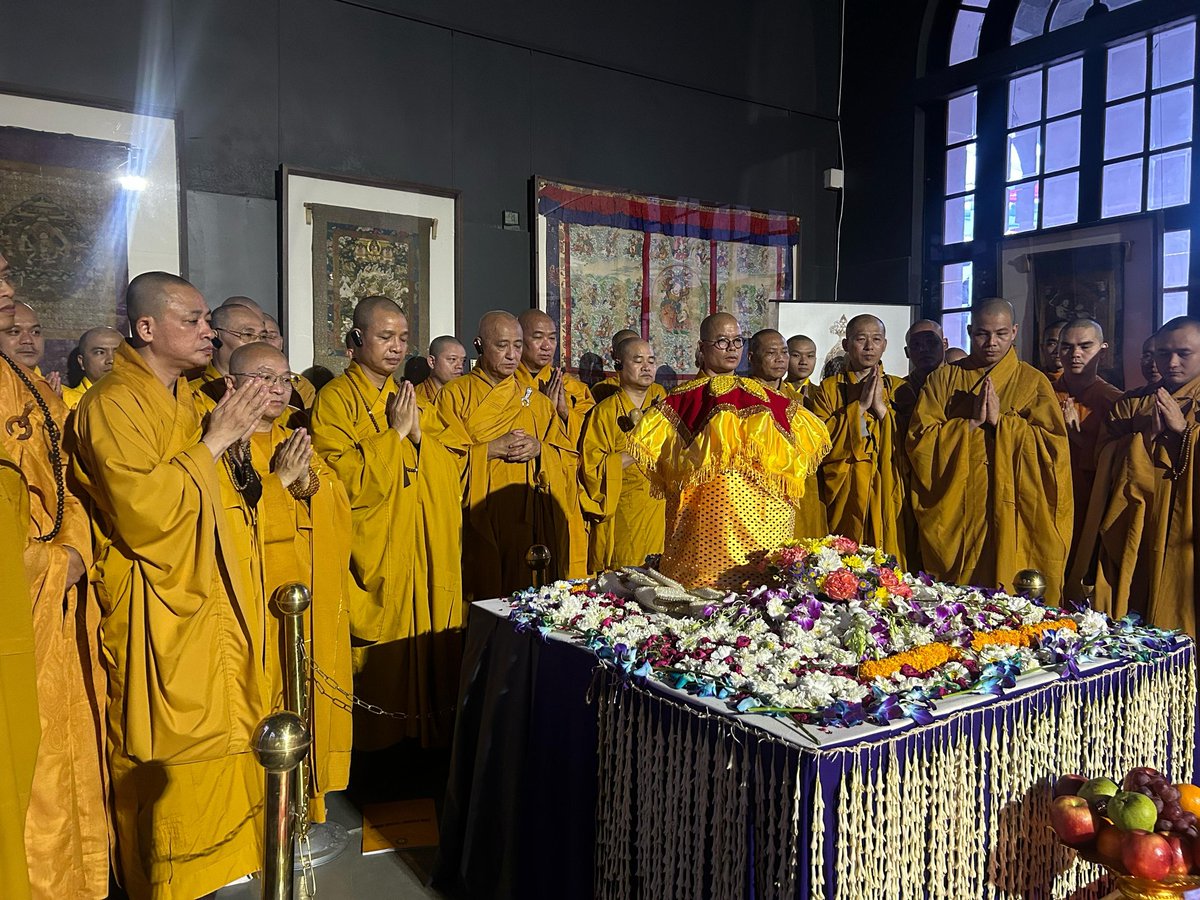 India Sends Sacred Buddha Relic of Sarnath to Vietnam for 20-Day Vesak Exposition Led by Union ...
