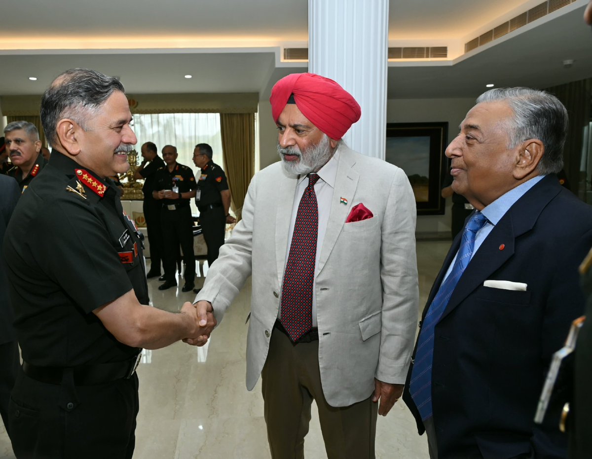 Indian Army Hosts ‘Chief’s Chintan’ Talks With Former Chiefs After ...