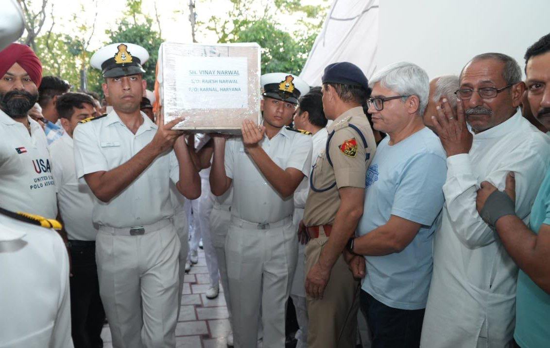Indian Navy Honors 26-Year-Old Lt. Vinay Narwal Killed in Pahalgam ...