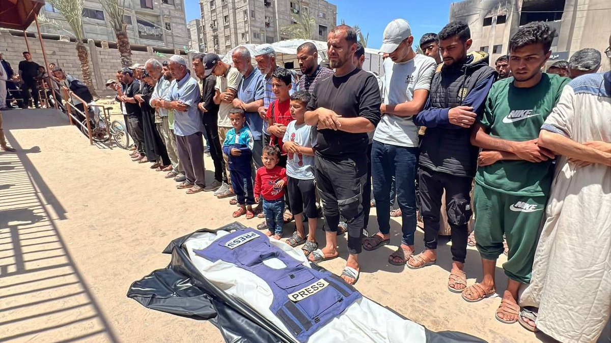 Israeli Drone Strike Kills Journalist Mohammed Abu Daqa, At Least 23 ...