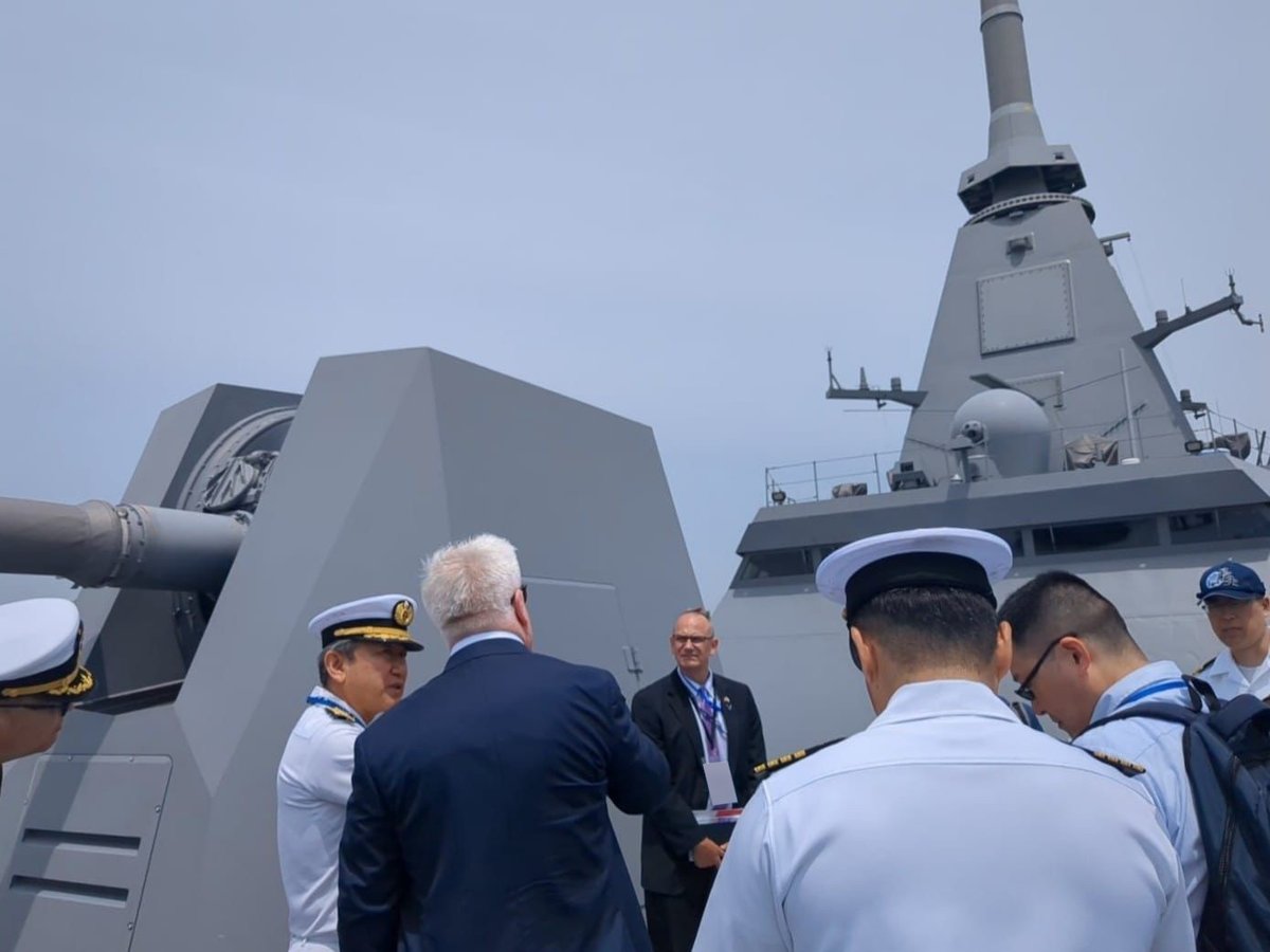 Japan Commissions Seventh Mogami-Class JS Niyodo with Mk 41 VLS at DSEI ...