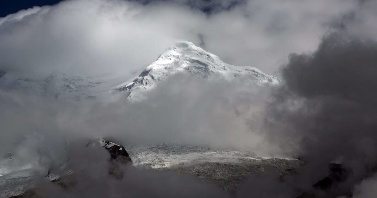 Japanese Climbers Chiaki Inada and Saki Terada Face Accident at 6,500m ...
