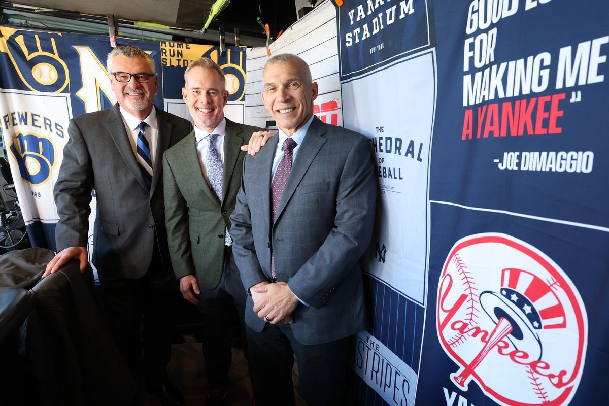 Joe Buck Honors Bob Uecker on Opening Day at Yankee Stadium for 2025 ...