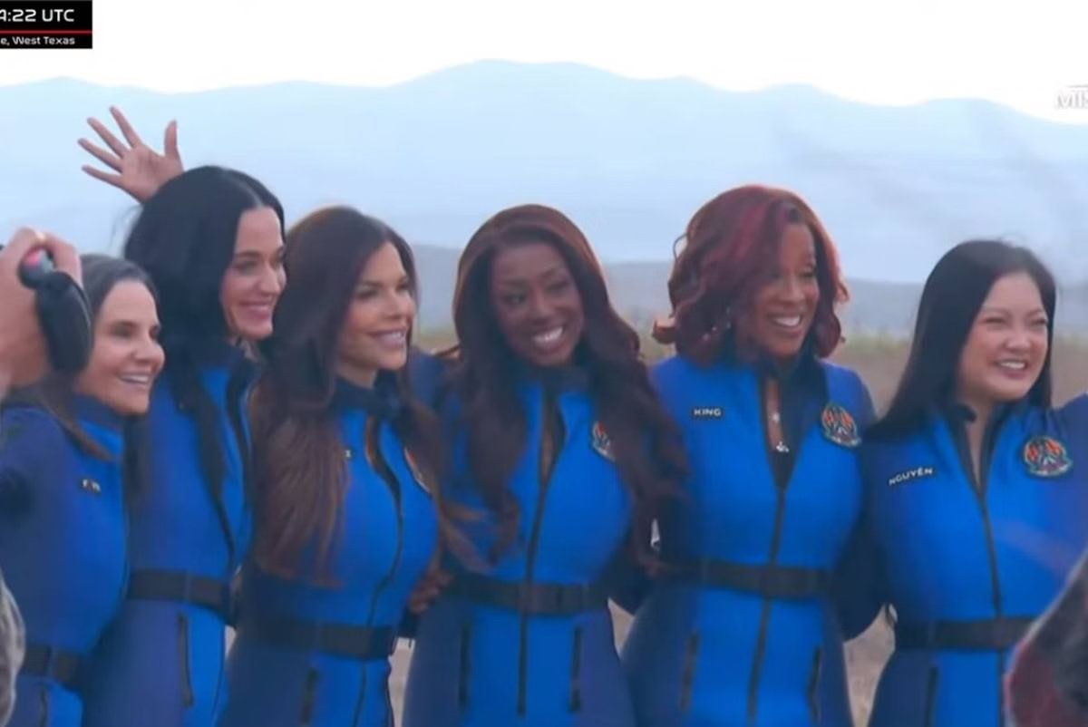 Katy Perry, Gayle King, Lauren Sánchez on Blue Origin's All-Female Spaceflight, Reaching 62 ...