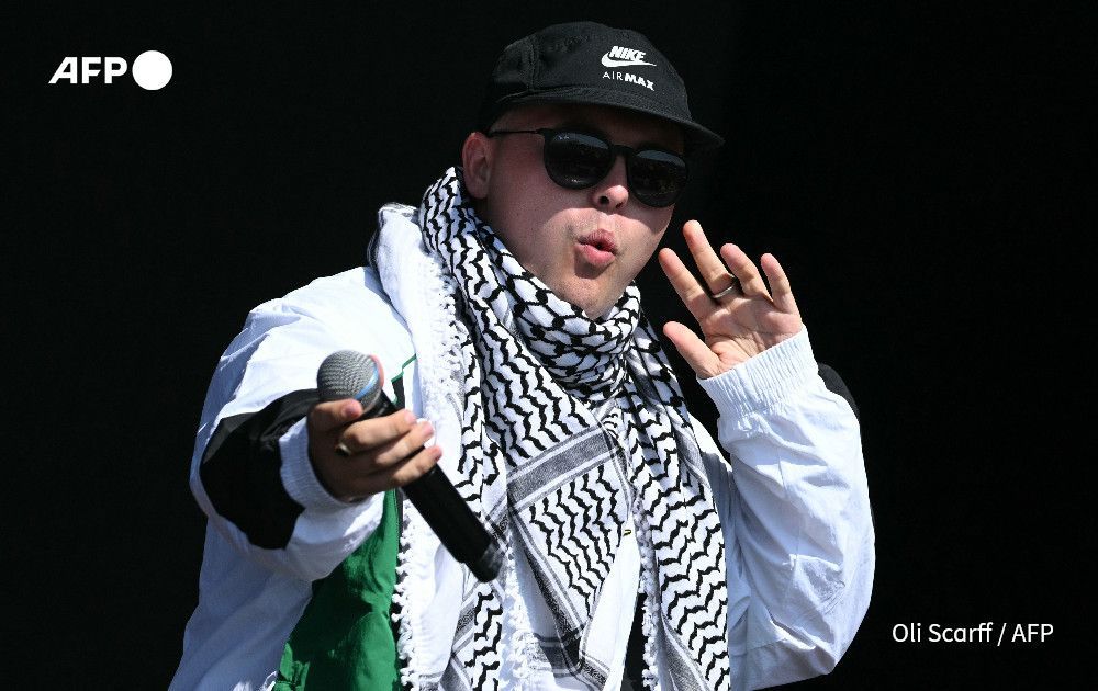 Kneecap Rapper Mo Chara Faces UK Terror Charge Over Hezbollah Flag ...