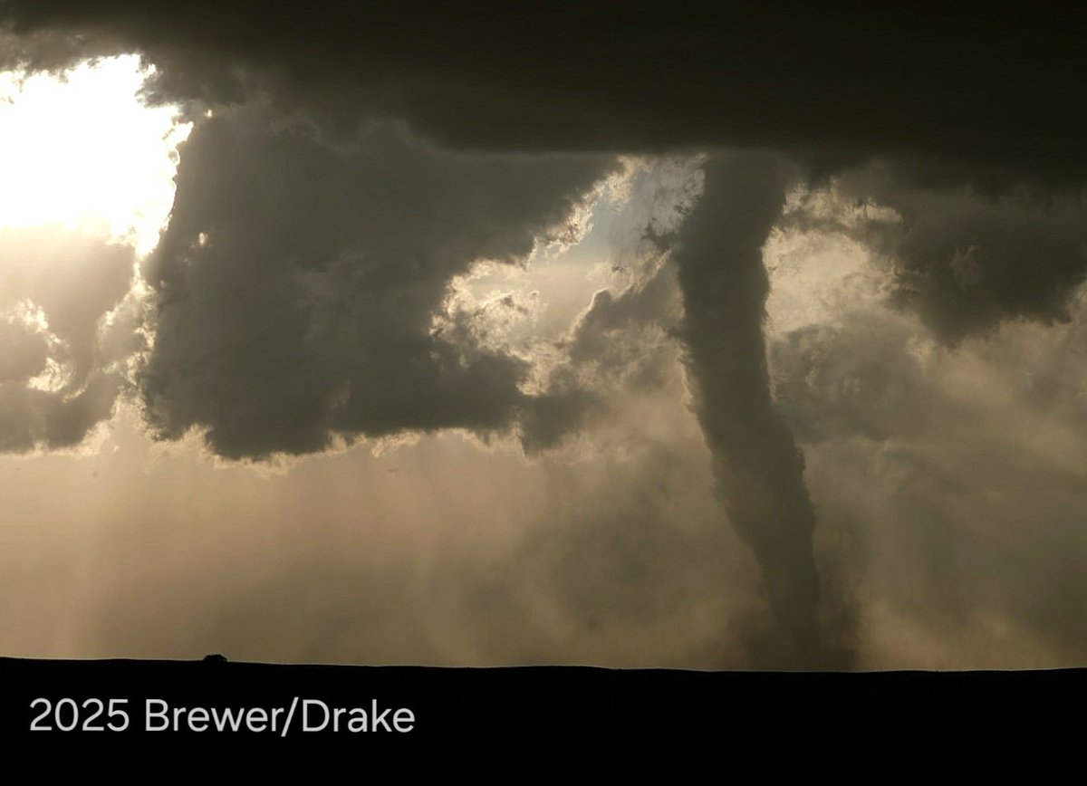 Long-Lived Tornado Spins for Nearly an Hour in Nebraska Sandhills ...