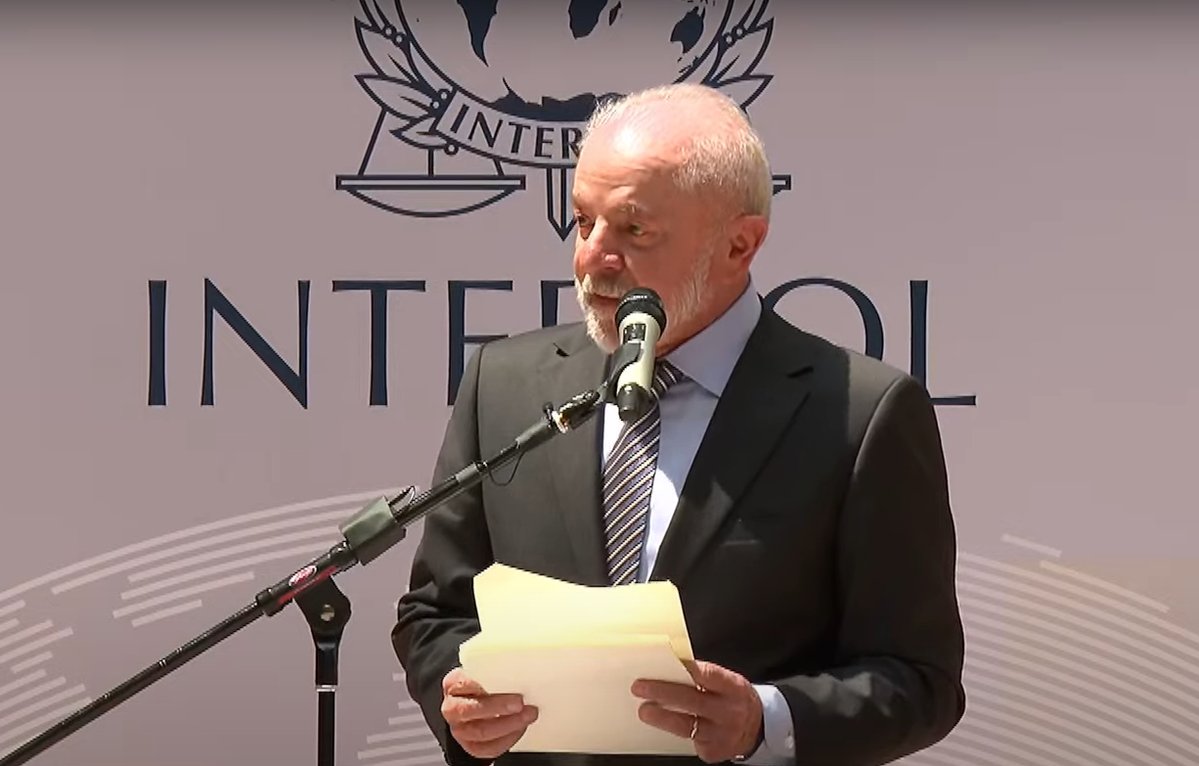 Lula Becomes First Brazilian President to Visit Interpol, Signs Accord ...