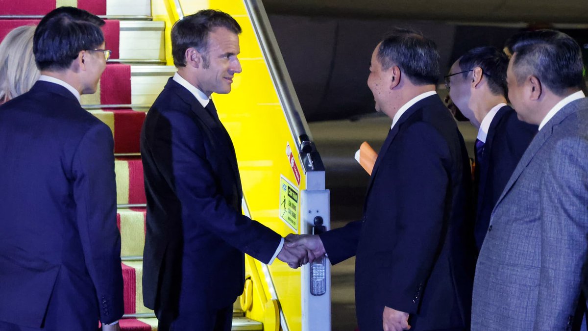 Macron, Vietnam Sign 14 Agreements Including Nuclear Energy Amid US ...