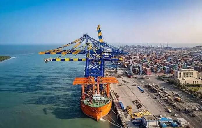 Maharashtra Targets $5 Trillion Economy by 2047, $1 Trillion by 2030 ...