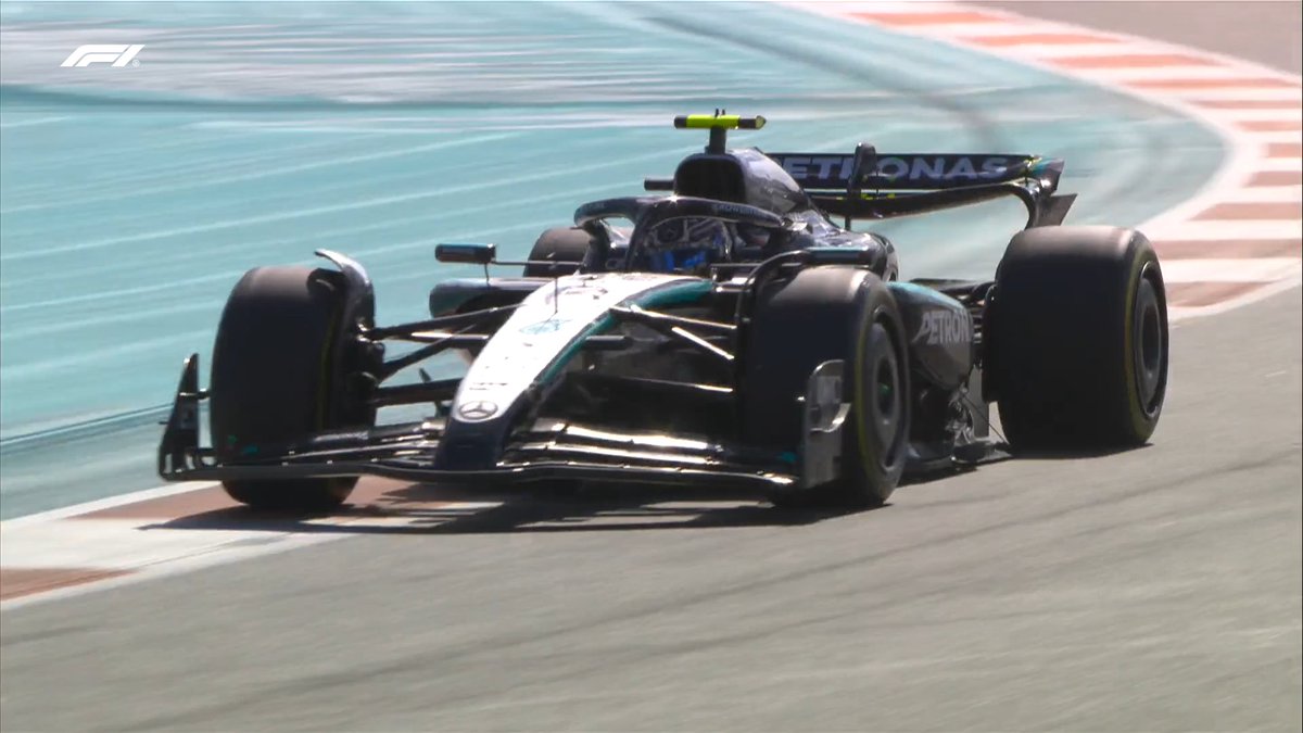 Mercedes' 18-Year-Old Kimi Antonelli Takes Pole for F1 Sprint Race at Miami Grand Prix Alongside ...
