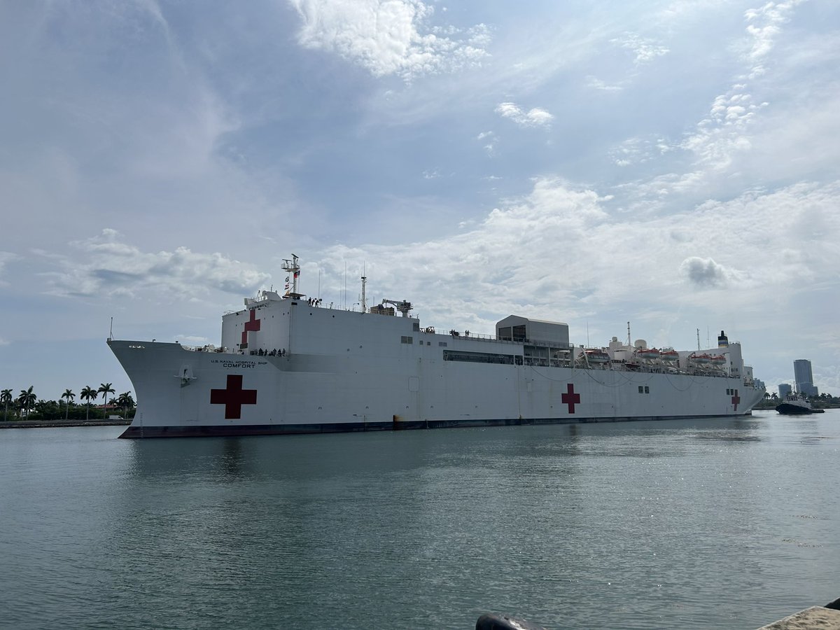 Mercy-Class USNS Comfort Arrives at PortMiami for Continuing Promise ...