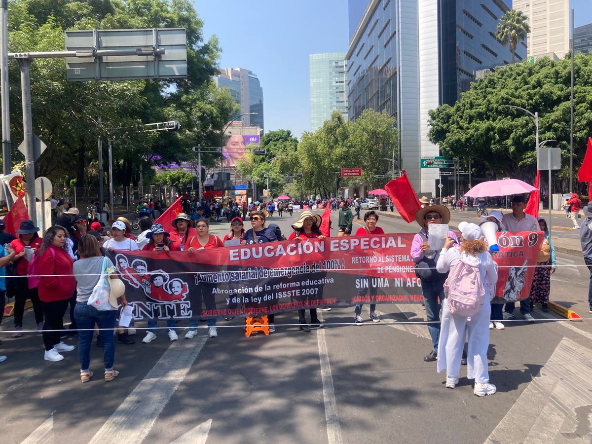 Mexico's CNTE Launches Nationwide Teacher Strike and Zócalo Sit-In Amid ...