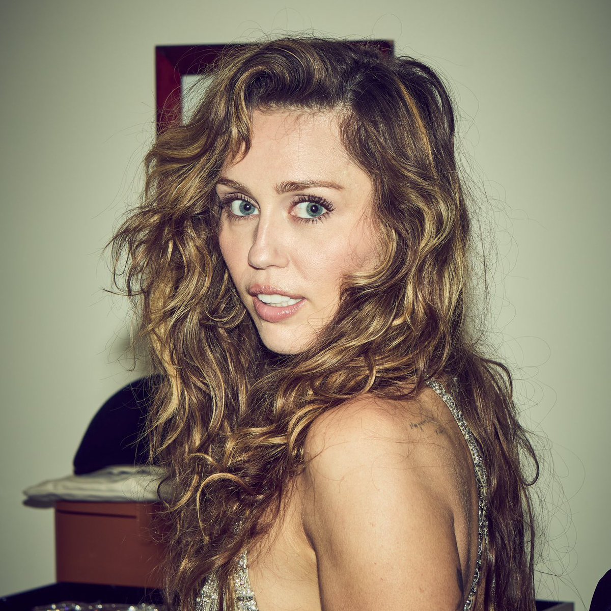 Miley Cyrus Premieres 'Something Beautiful' at Tribeca, Plans Surprise ...