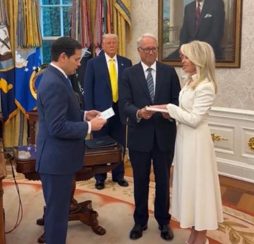 Monica Crowley Sworn In as U.S. Ambassador and Chief of Protocol in ...