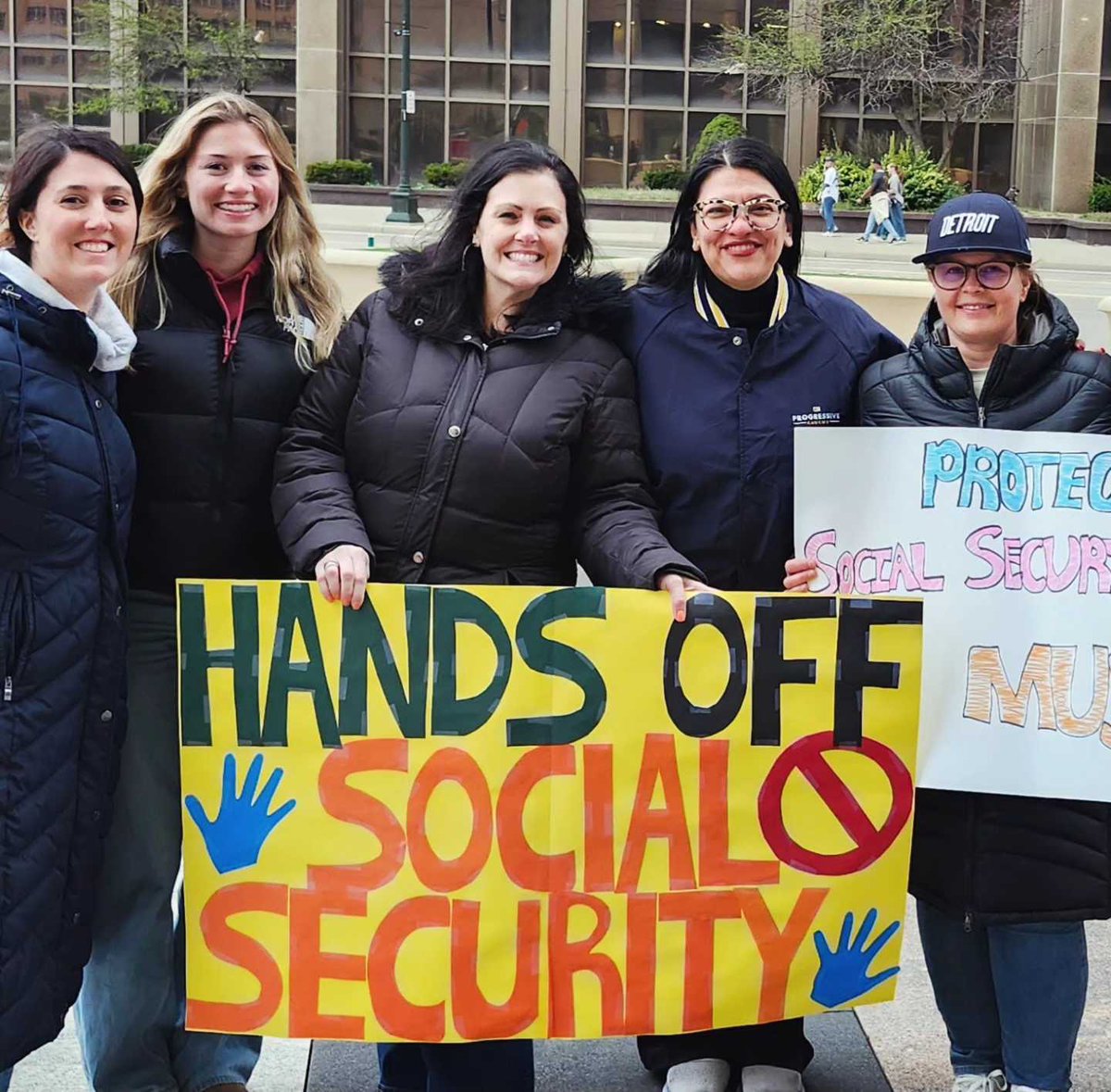 Nationwide 'Hands Off' Protests Mobilize Over Half a Million Against ...