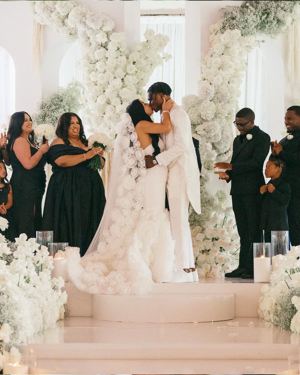 NFL Rookie Travis Hunter’s Wife Leanna Lenee Faces Backlash Over ...