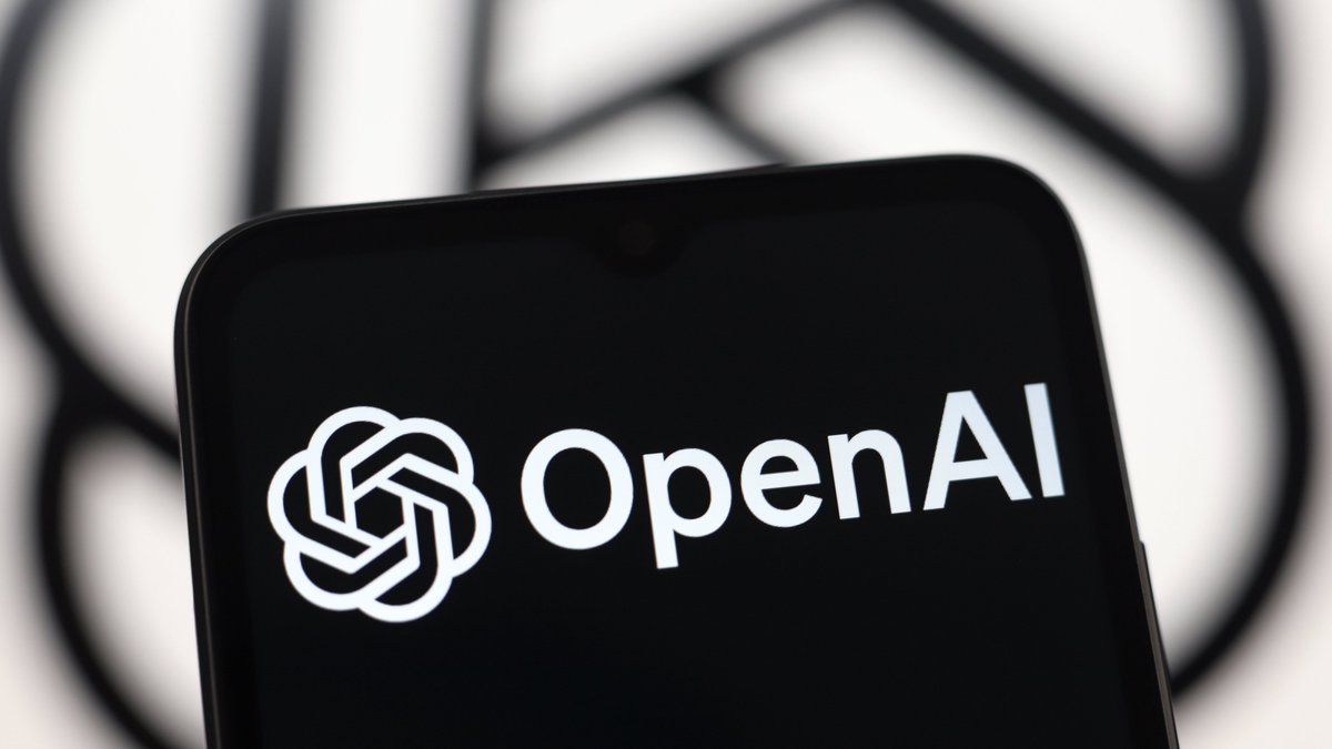 OpenAI Plans AI Browser in Direct Challenge to Google Chrome | DeepNewz ...
