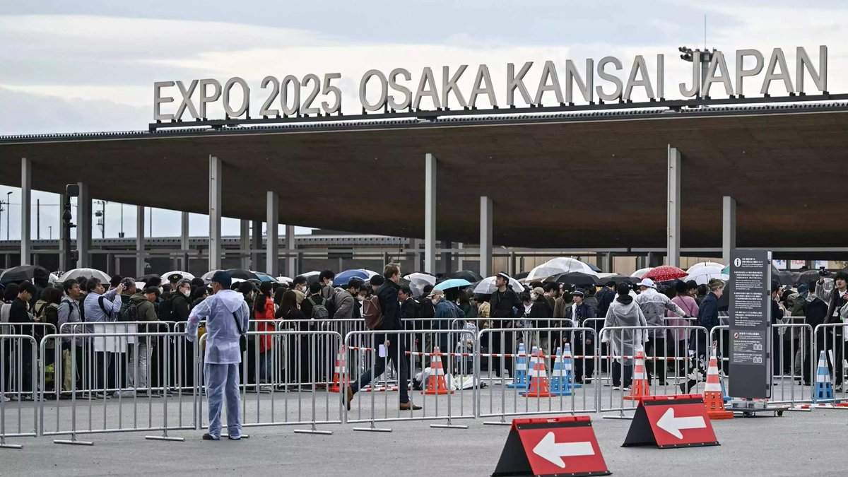 Osaka-Kansai Expo 2025 Opens with 141,000 Visitors, Showcases 'Flying ...