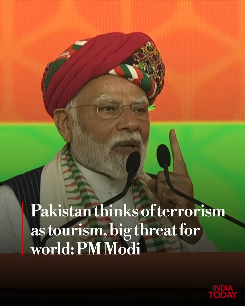 PM Modi Slams Pakistan on Terrorism in Bhuj, Cites Operation Sindoor ...