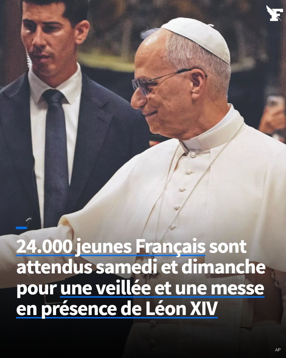 Pope Leo XIV Receives Rock Star Welcome at Vatican Catholic Influencer ...