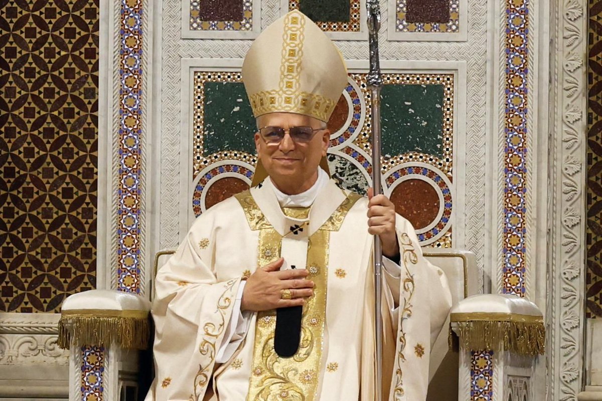 Pope Leo XIV Takes Possession of Basilica, Meets Ethiopian PM, Named ...