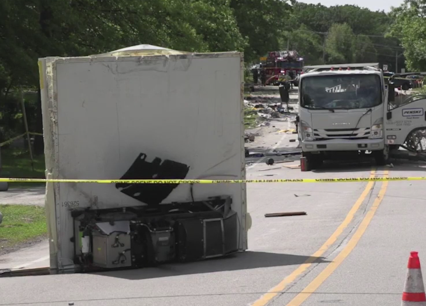 Propane Tank Leak Causes Box Truck Explosion On Wood Dale Road In